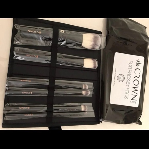 Crown | Makeup | Crown Brush 6 Piece Set Limited 75 Profession | Poshmark